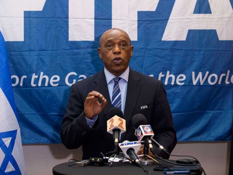 Former Prisoner Tokyo Sexwale Eyes Top Fifa Job Football News